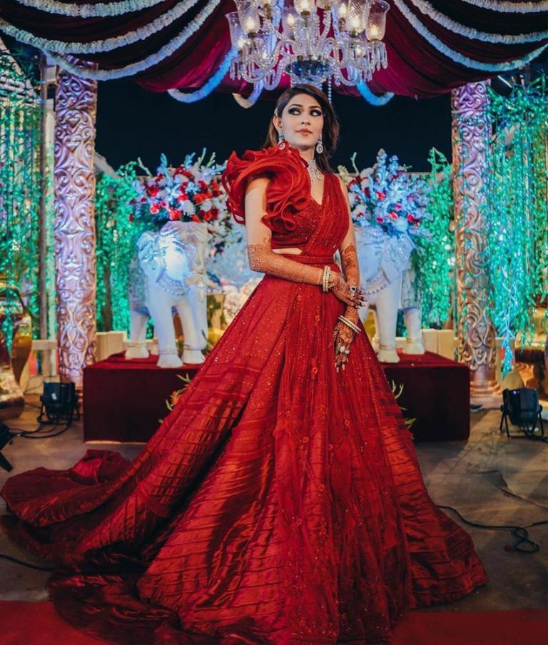 Red Gown Designs for that perfect look this wedding season ...