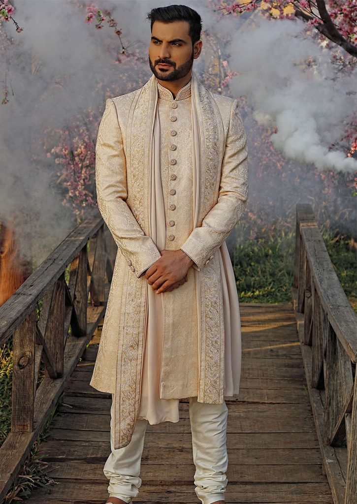 Timeless Elegance: Latest Sherwani Designs for Indian Grooms in 2023 ...
